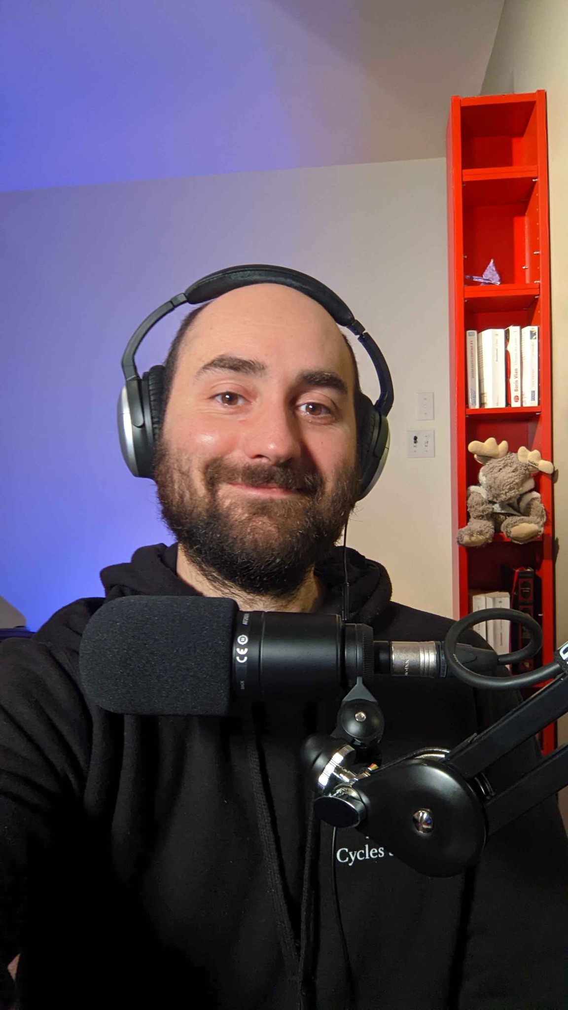 Benjamin Michaud, étudiant au doctorant, parle de la chaîne Twitch pour ...